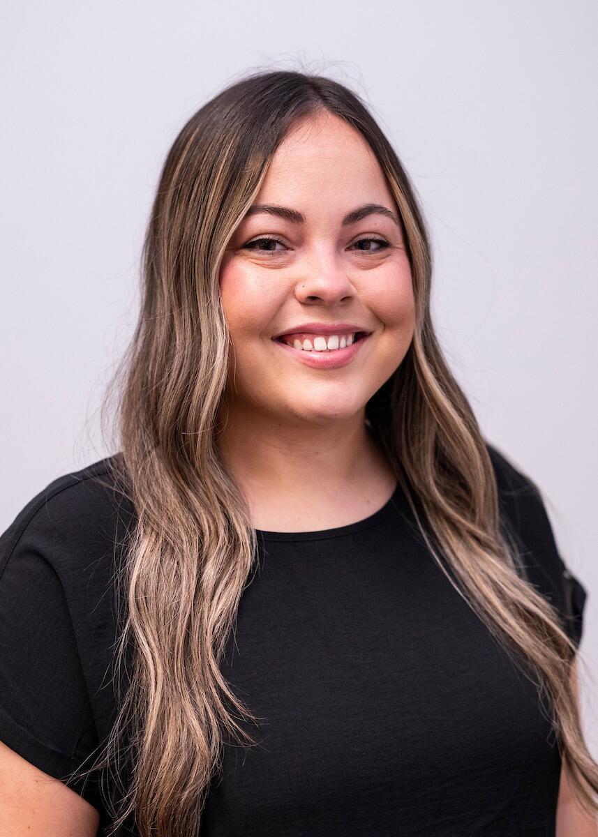 Kate Moon | About ROE26