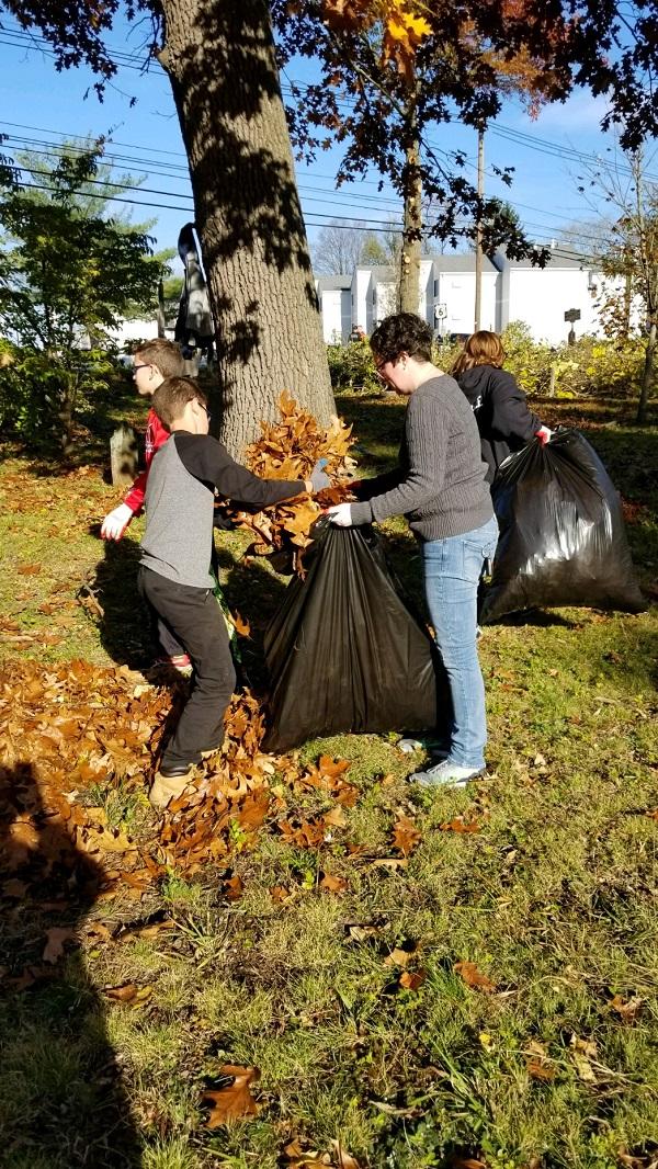 Middle School Community Clean-up Project at Magagkamack Churchyard ...