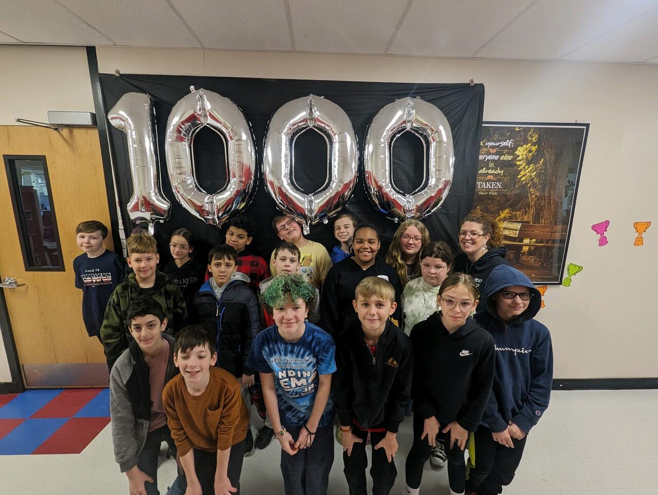 HBE: 1000th Day | Hamilton Bicentennial Elementary School