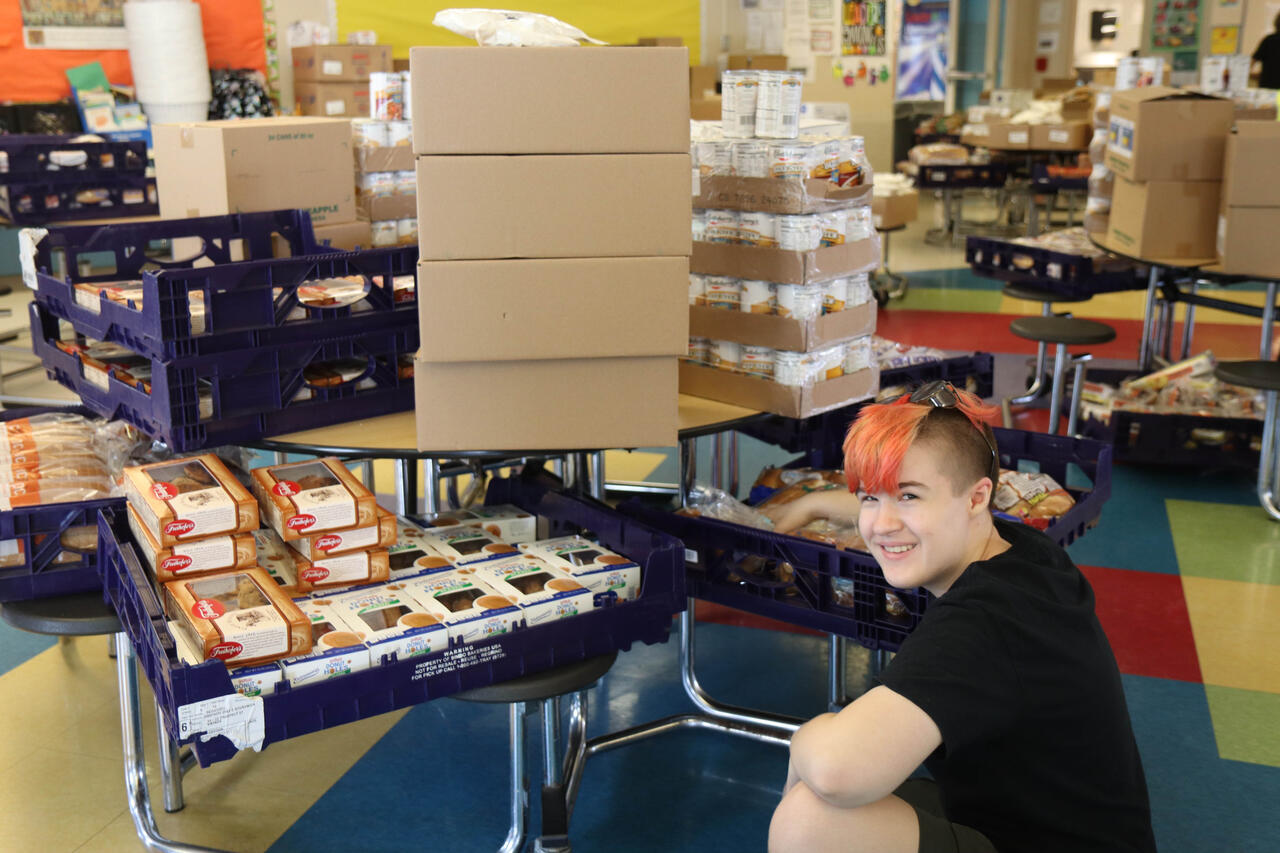Tons of food, lots of help | City School District of Albany
