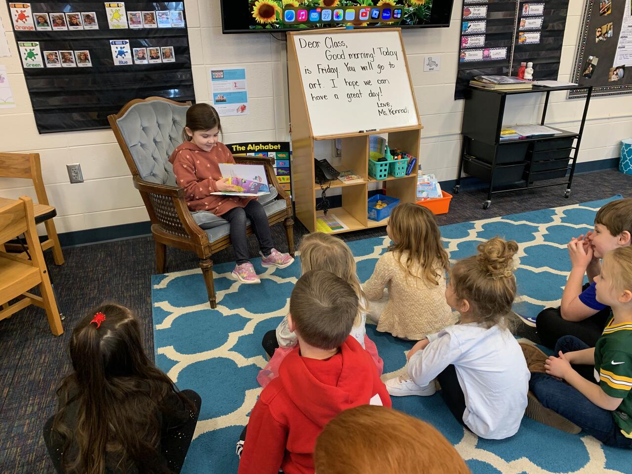 Kindergarten Students are Becoming Readers! | Oak Hill Elementary School