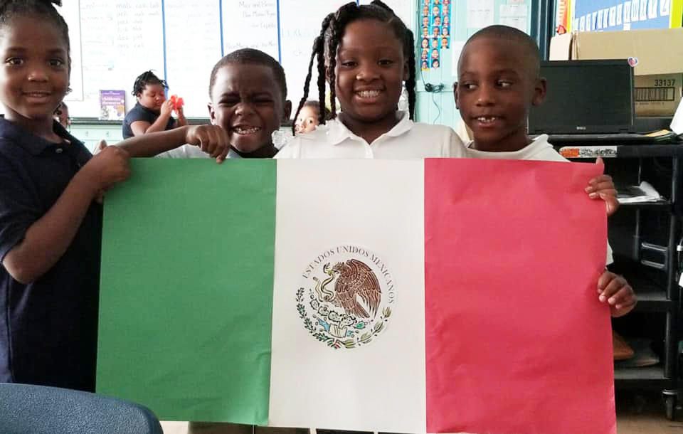 Students study parts of a story | Nora Davis Elementary School