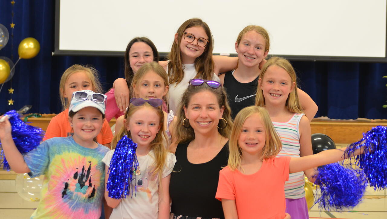 Katie Hurckes named Educator of the Year | Downers Grove Grade School ...