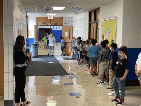 First Day of School Photo Gallery | Euclid Elementary