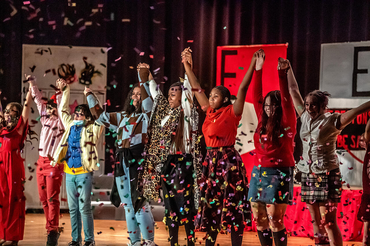 The Donovan Drama Club Presents: Disney High School Musical Jr ...