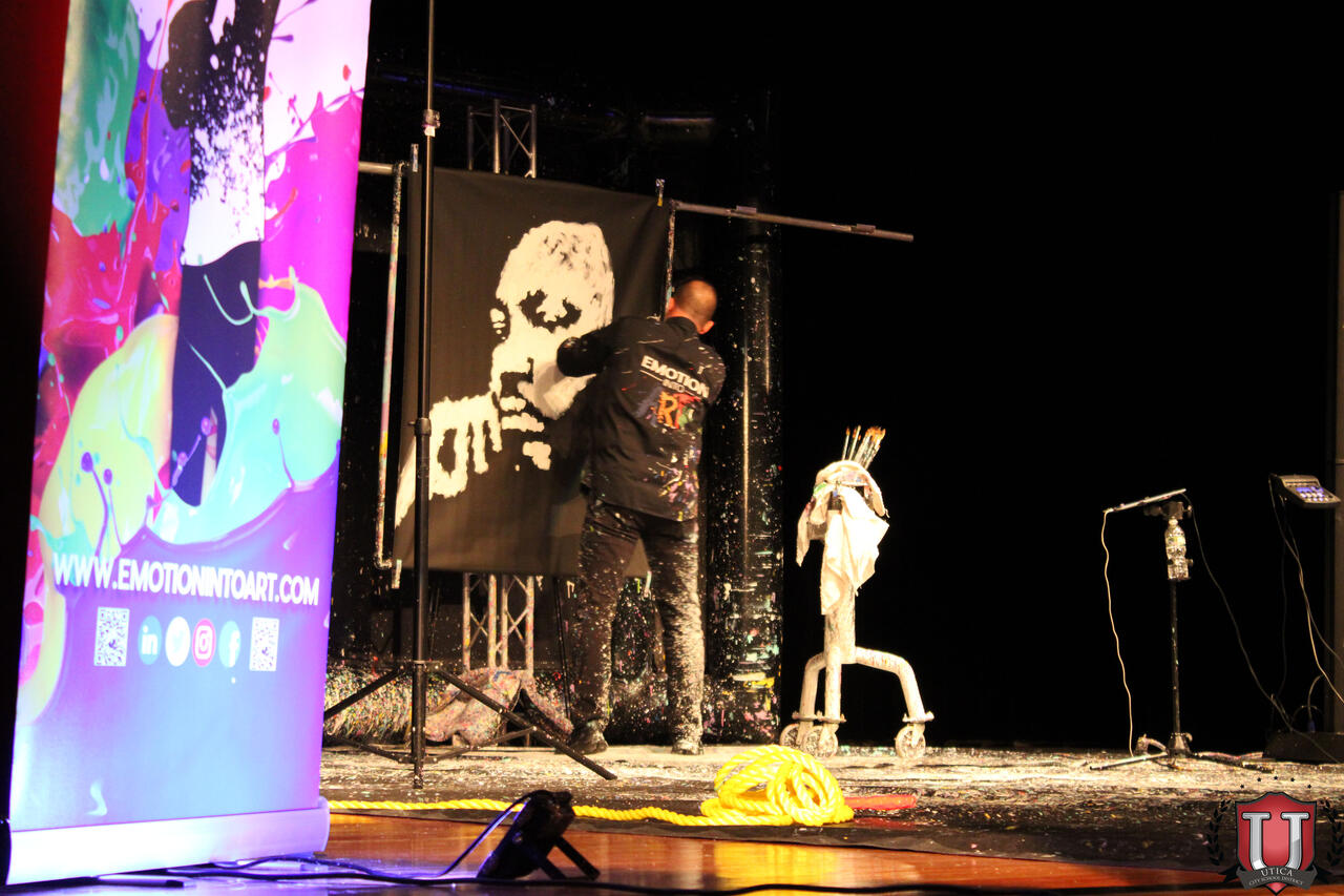 Tom Varano Visits JFK | John F. Kennedy Middle School