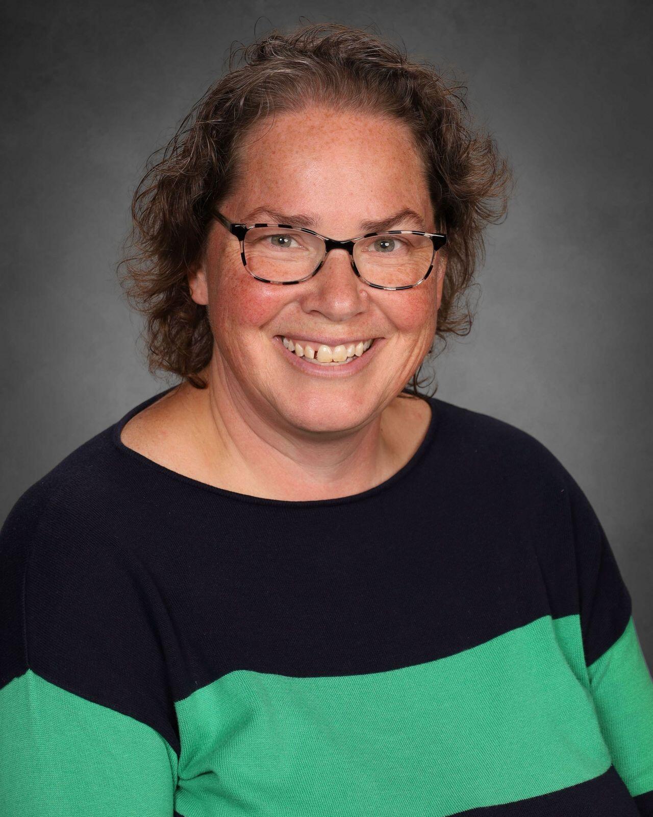 Kerri Weldon | Elementary School