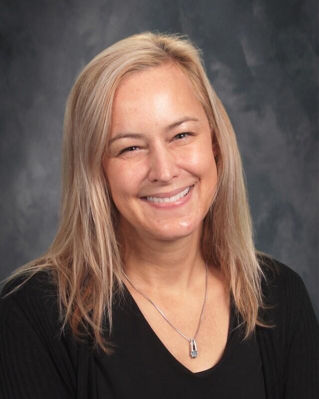 Elizabeth Simpson | About