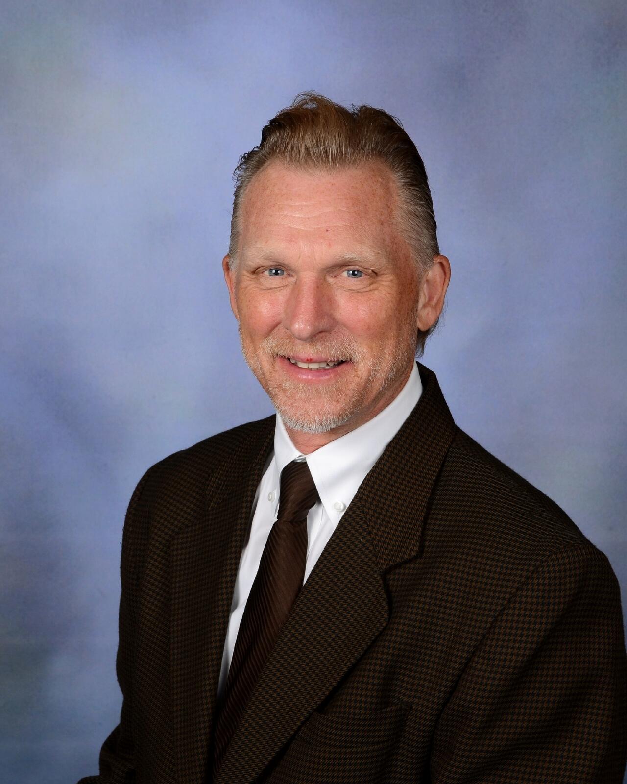 Mr. Douglas Thompson | Aristoi Katy Logic & Rhetoric