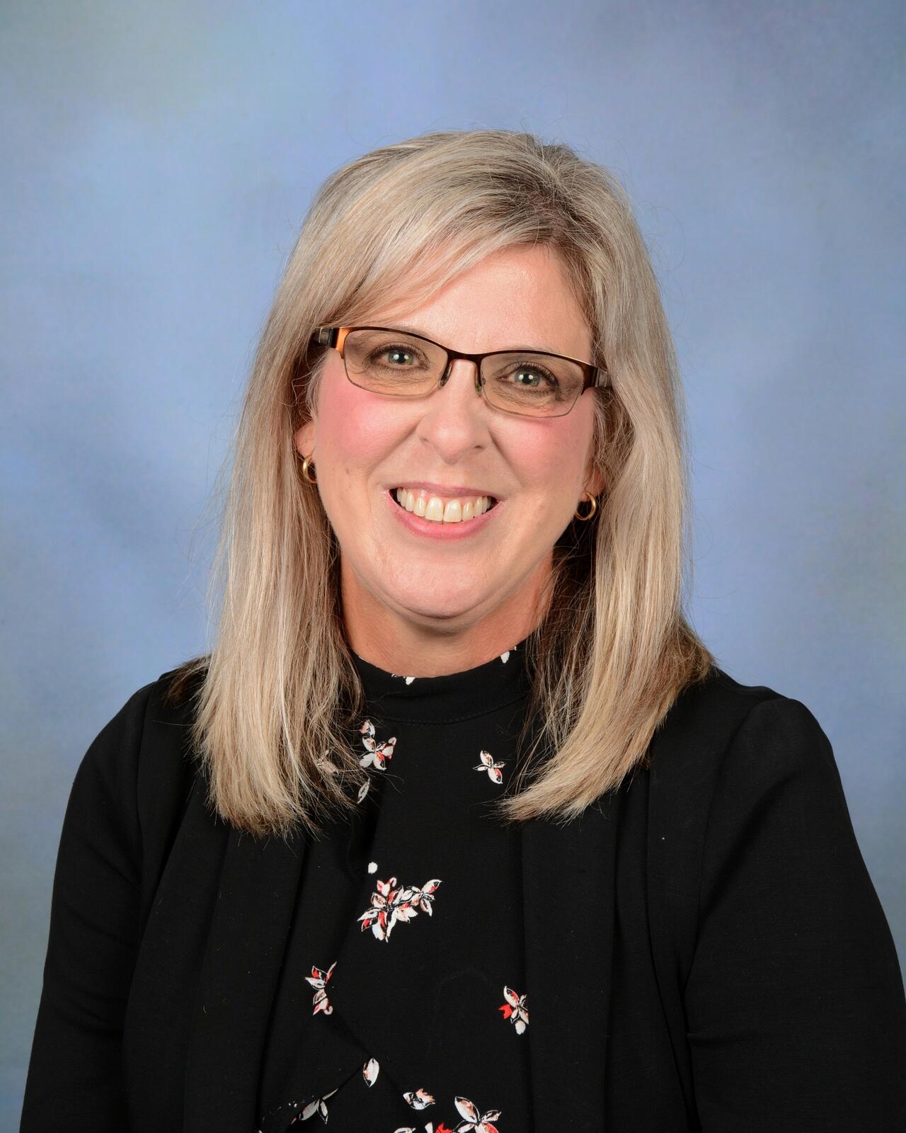 Ms. Holly Burleson | Aristoi Katy Logic & Rhetoric