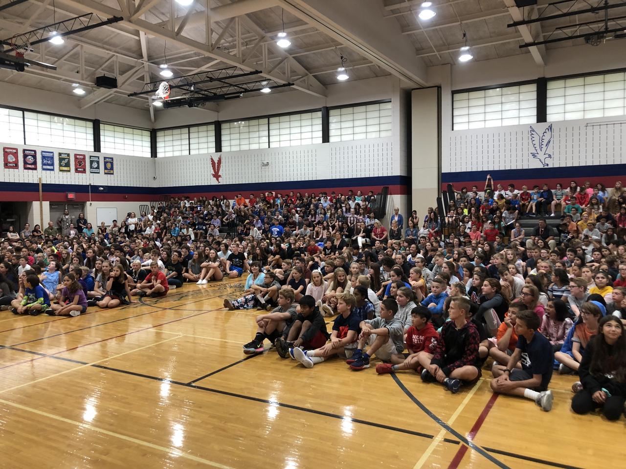 1st Day of School 2019-2020 | Emerson Middle School