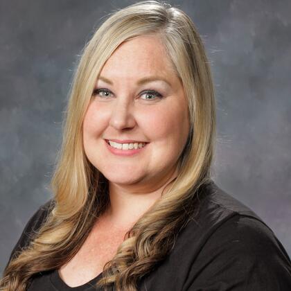 Erin Halverson | Human Resources & Payroll