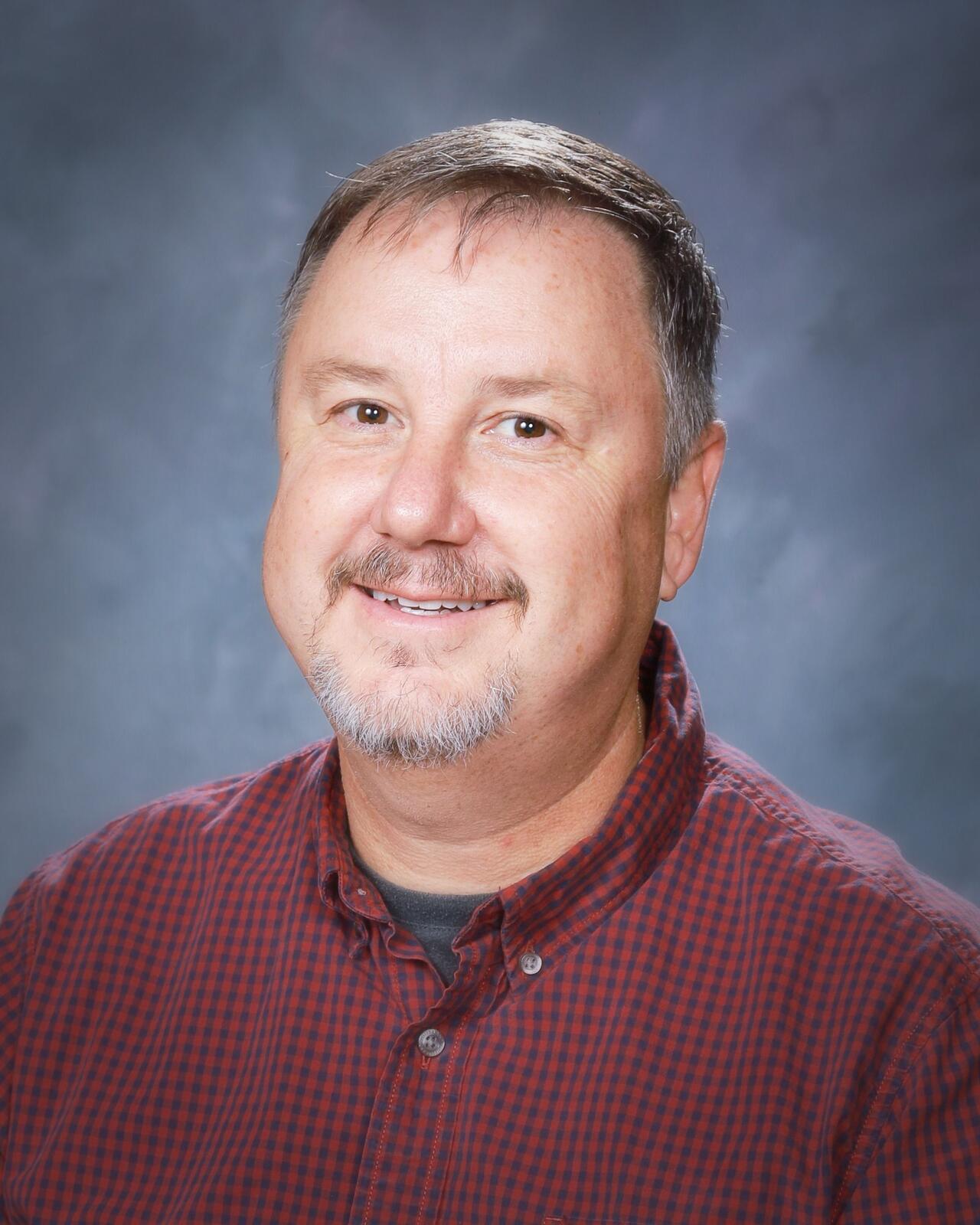 Kyle Kniveton | Foothills Middle School