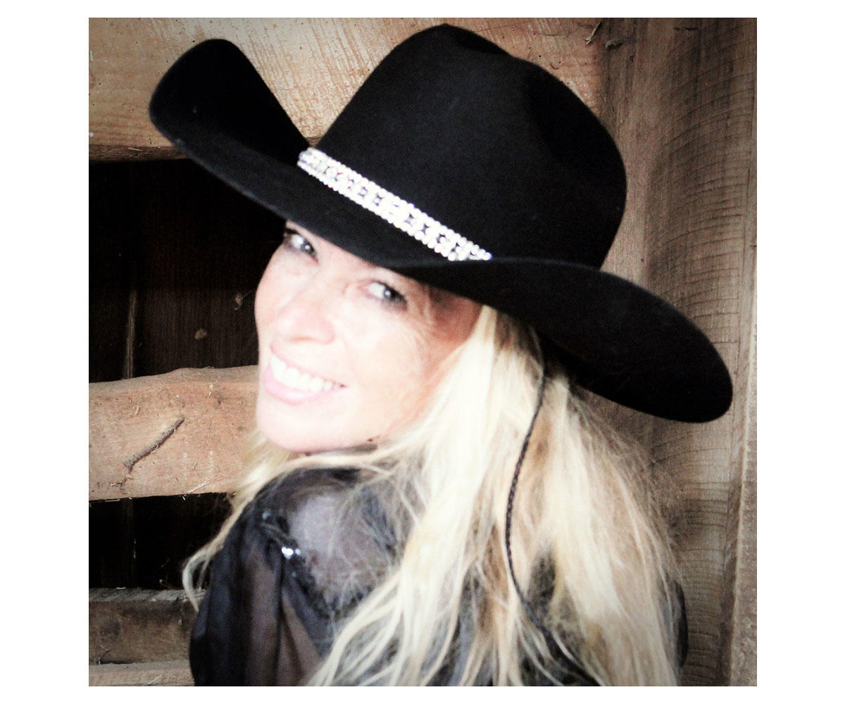 Humanities Project: Singer/Songwriter Aspen Black to Showcase Music ...